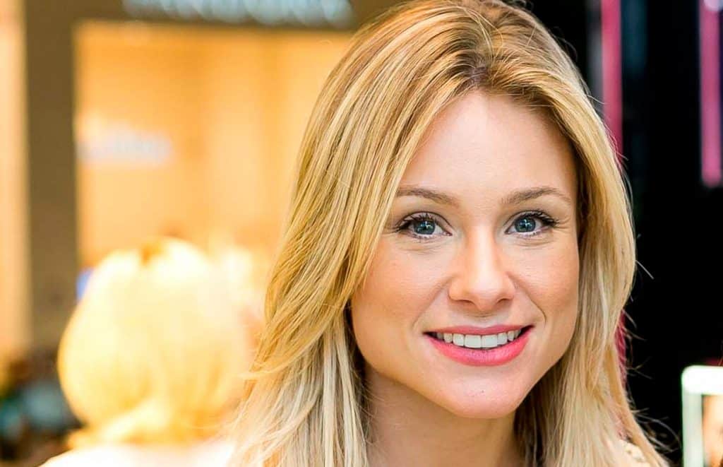 Contratar Giselle Prattes - Contratar Artista - ZYB Produções Artísticas